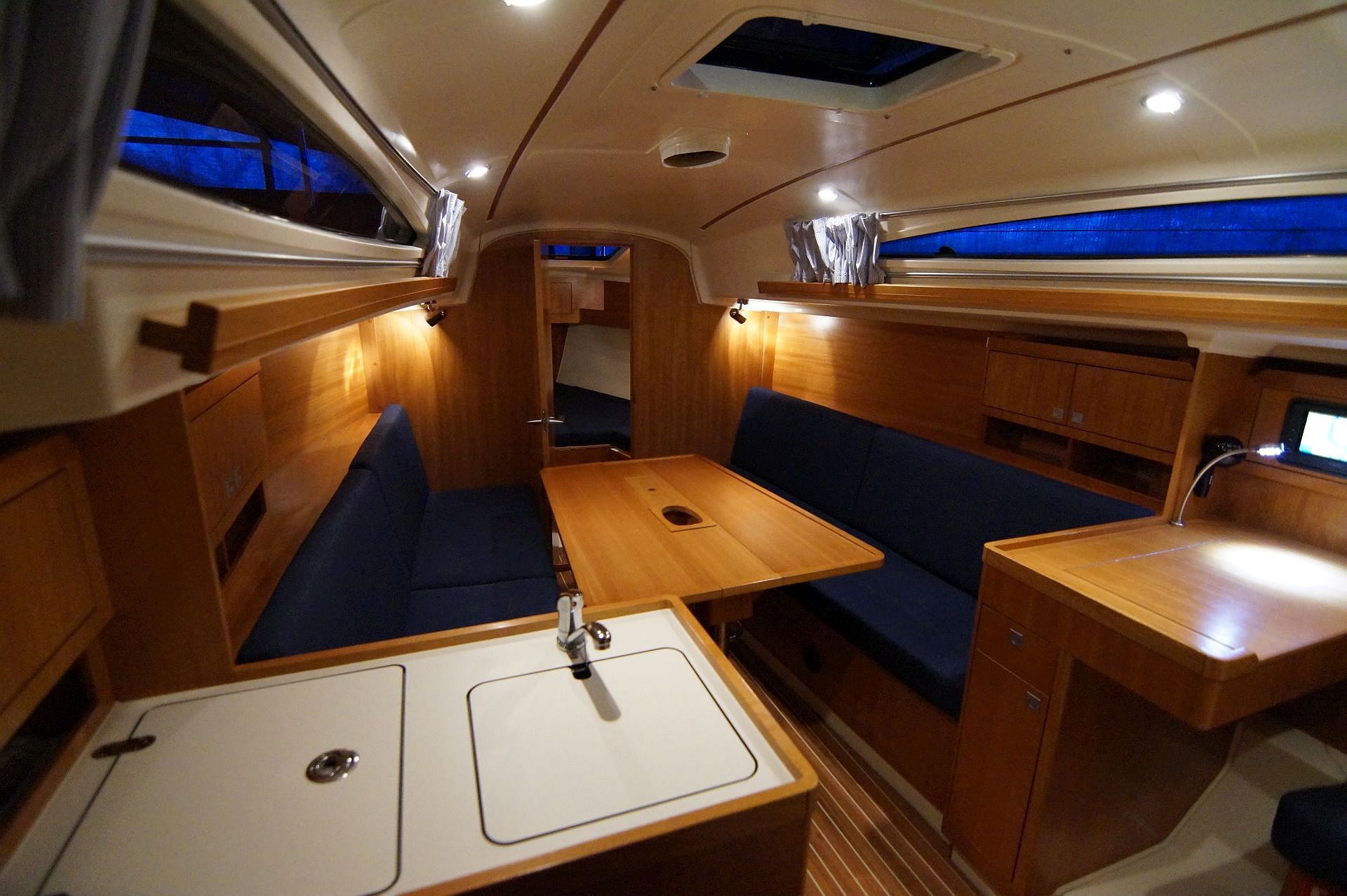 Gebrauchtboot ELAN 310 zu verkaufen