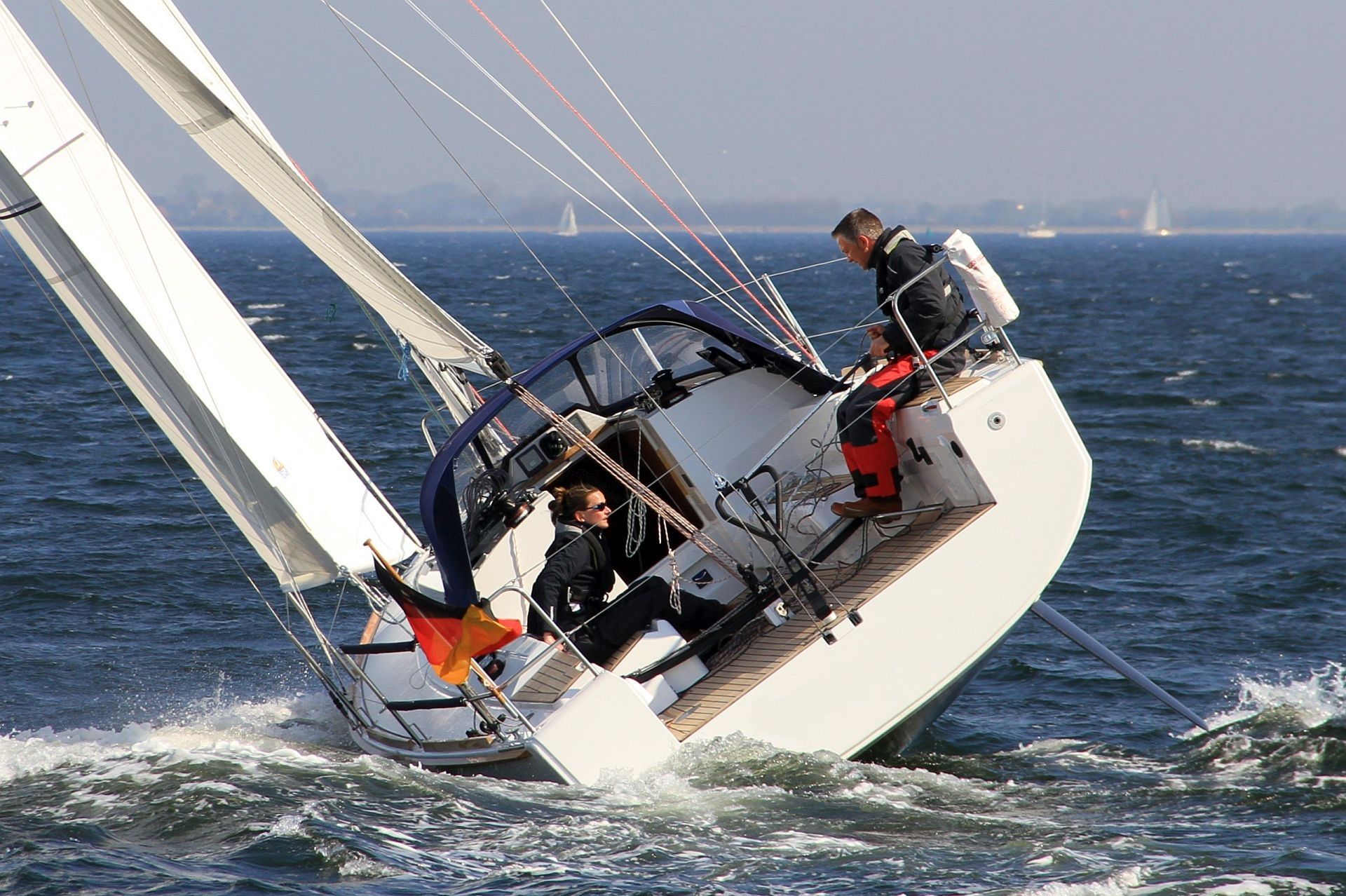 Gebrauchte ELAN 310 zu verkaufen