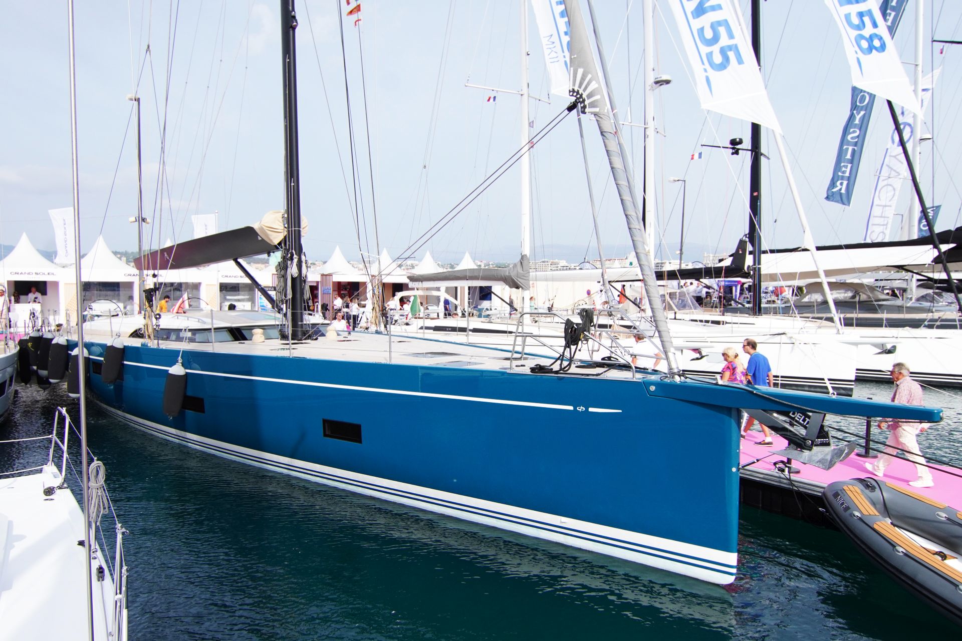 Grand Soleil 72 LC | Sportlicher Performance-Cruiser mit Raised Saloon