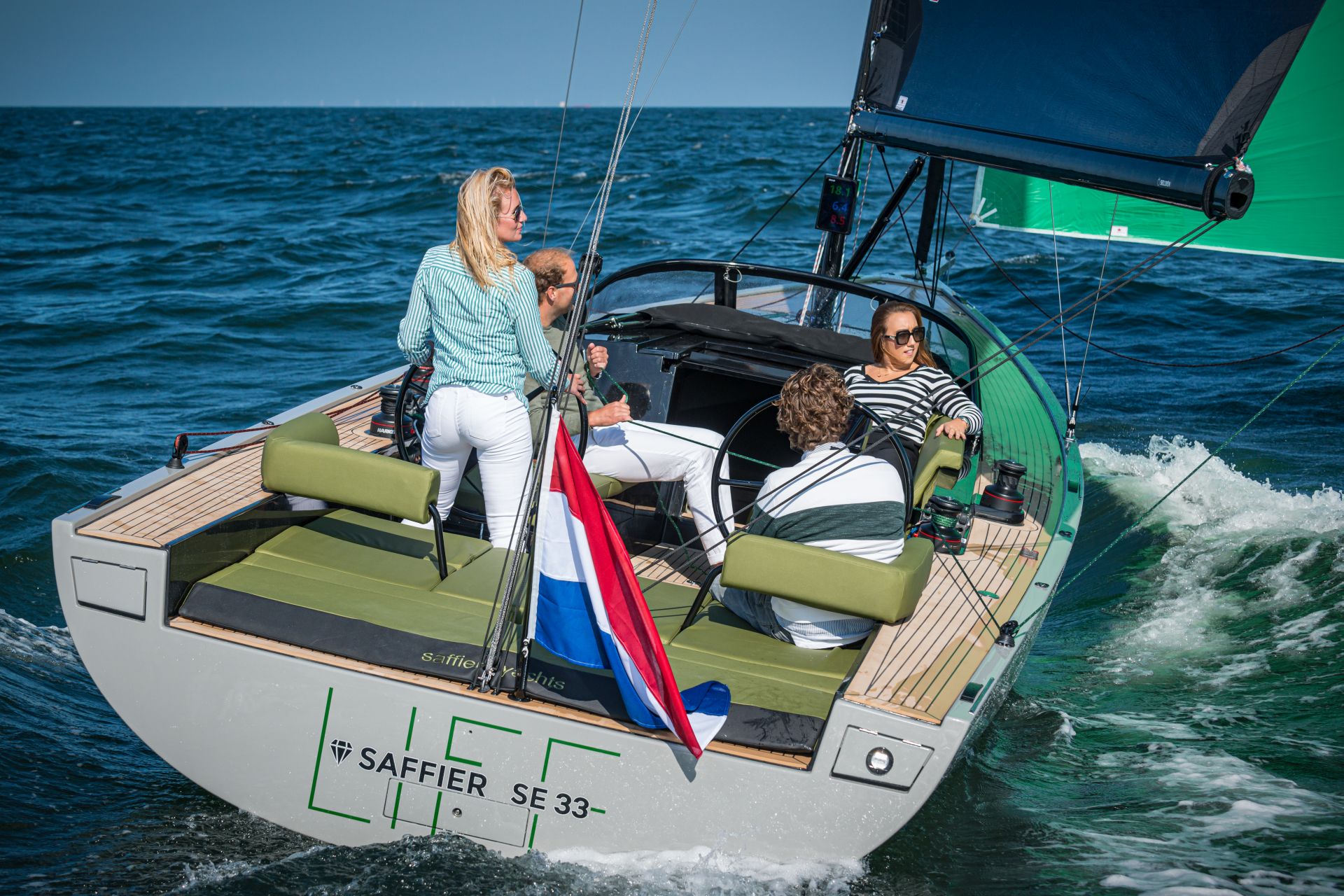 Saffier SE 33 Life | Sportlicher Lifestyle-Daysailer
