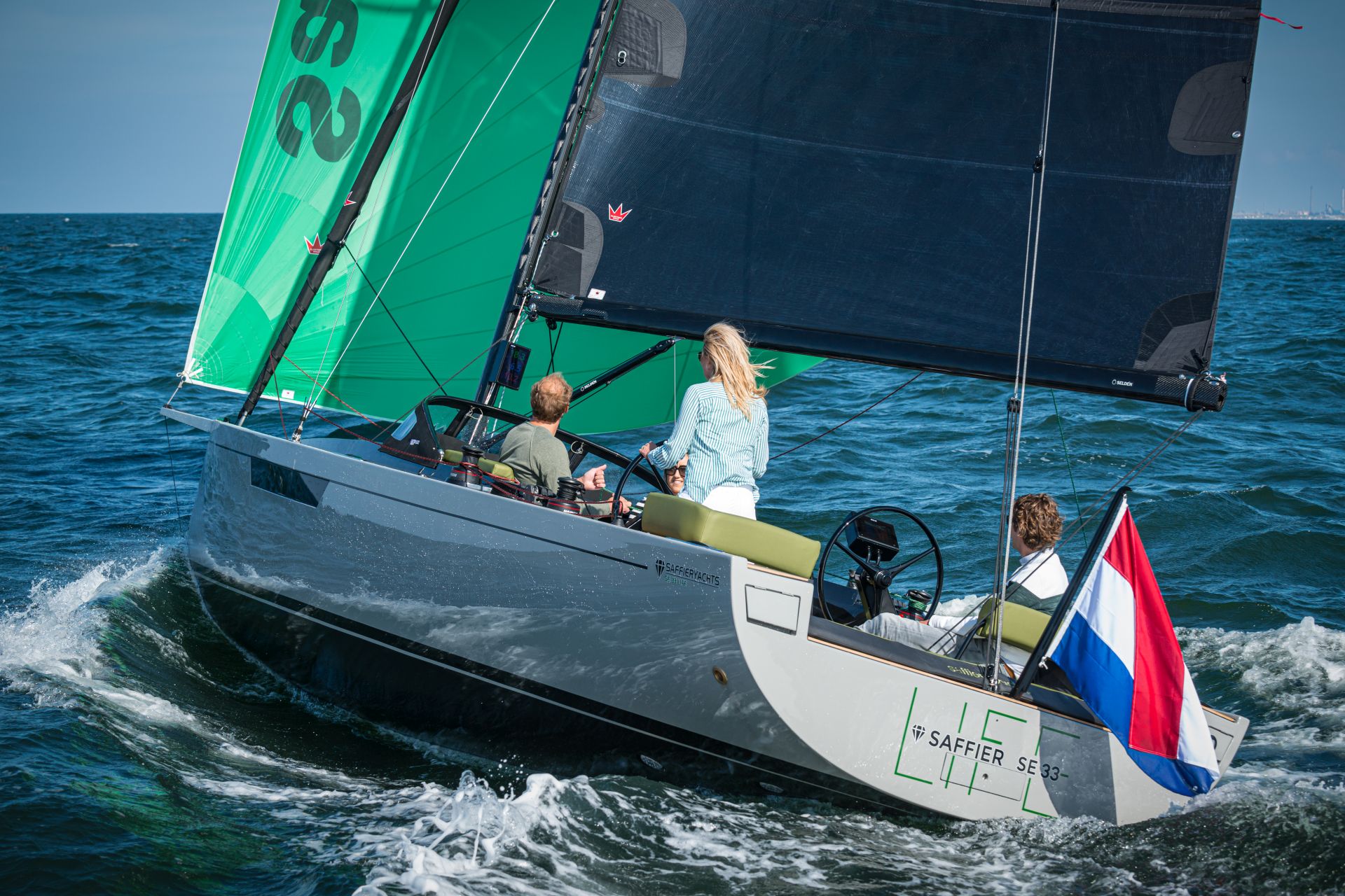 Saffier SE 33 Life | Sportlicher Lifestyle-Daysailer